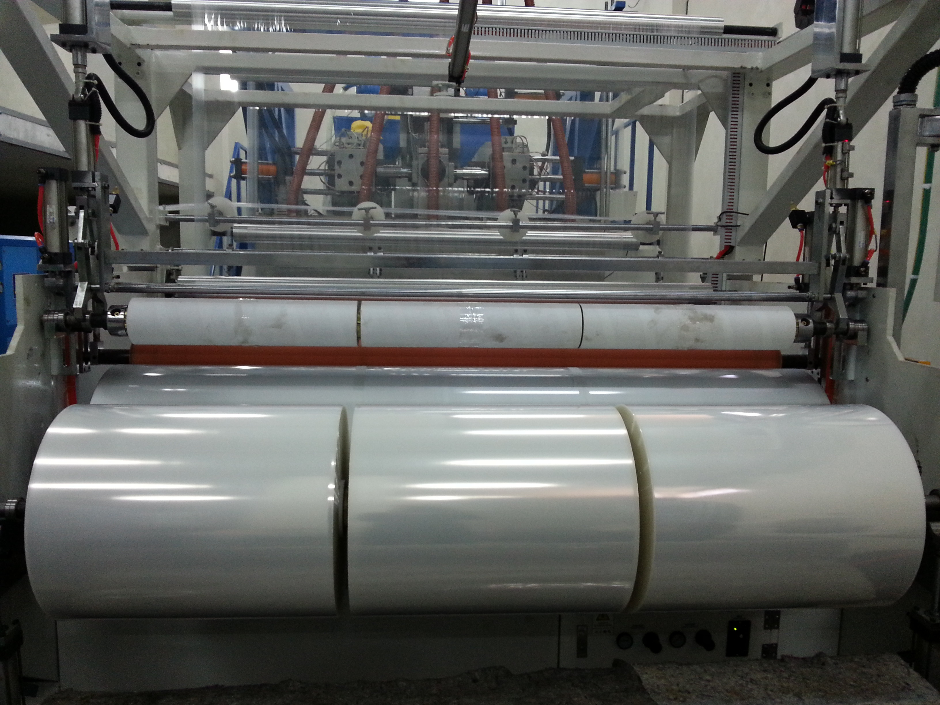 LLDPE Stretch Film Extrusion Machine Cling Film Wrapping Film LLDPE Stretch Film Extrusion Machine Cling Film Wrapping Film
